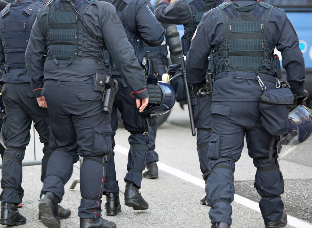 FBI SWARMS In! – Massive Raids CONDUCTED! | Liberty Fuel